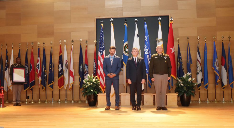 PEO IEW&S Says Farewell to PEO Mark Kitz, Welcomes Brig. Gen Ed Barker ...